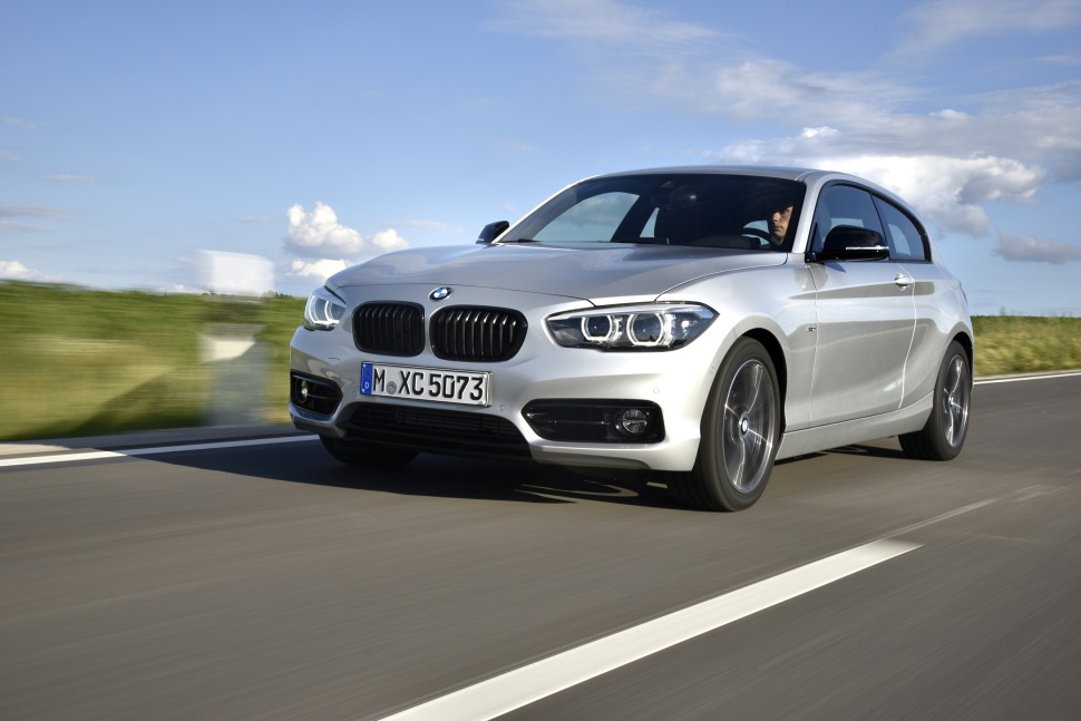 BMW 1 Series Hatchback 3dr (F21 LCI, facelift 2017) M140i (340 Hp) xDrive Steptronic